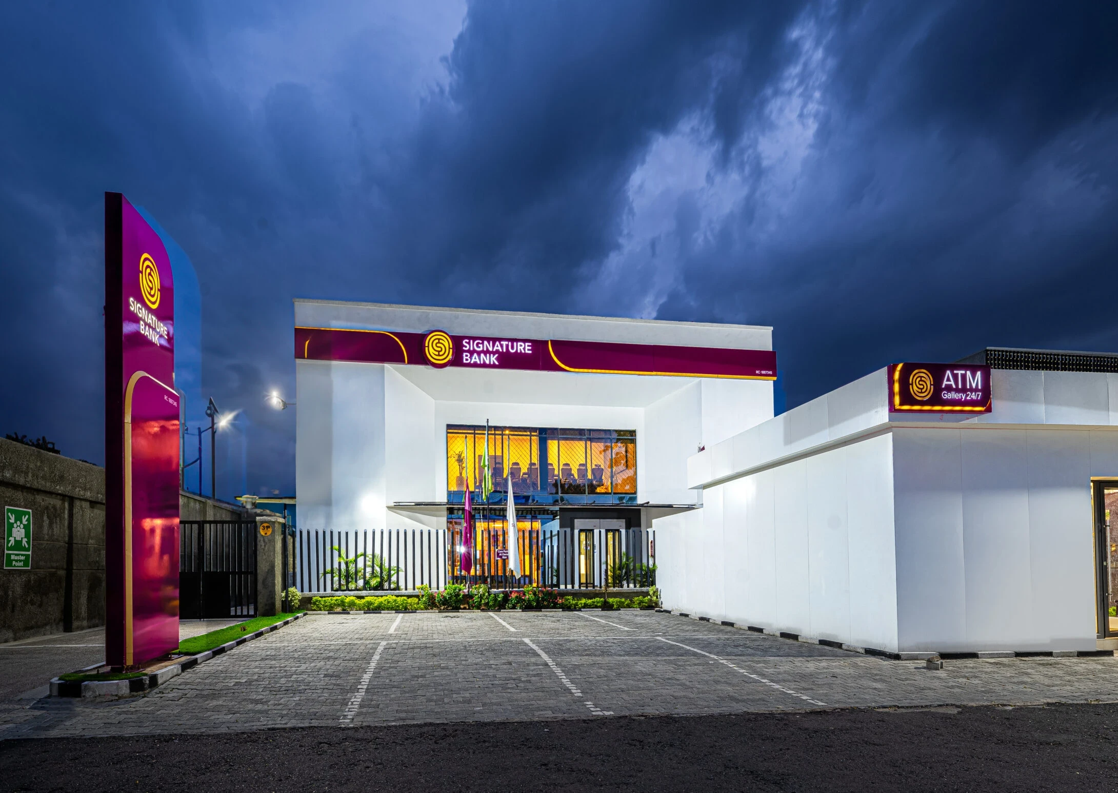 Signature Bank